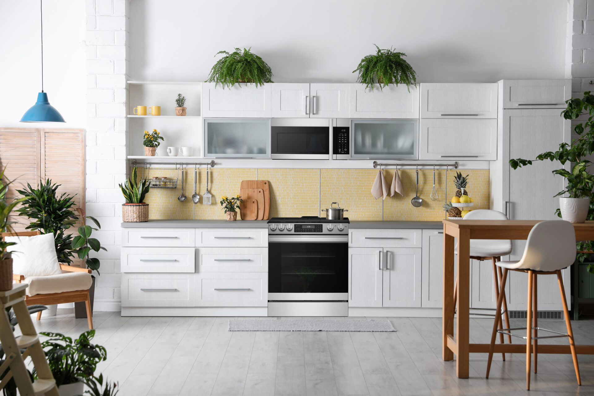 Explore the Sharp SSG3061JS Gas Range with 5 Burners, Air Fry & More